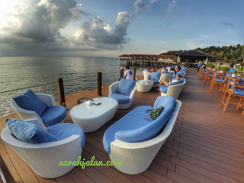Santai Cantik Di Ombak Bar KTM Resort Batam