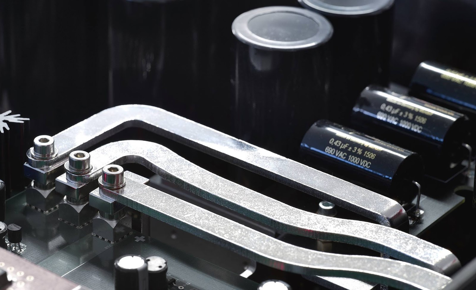 Soulution 760 D/A-Converter in production – M & S | Ultimate High-Fidelity