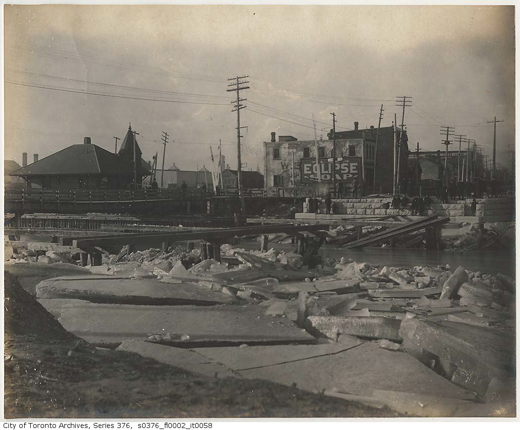 lost toronto: Feb 13, 2011