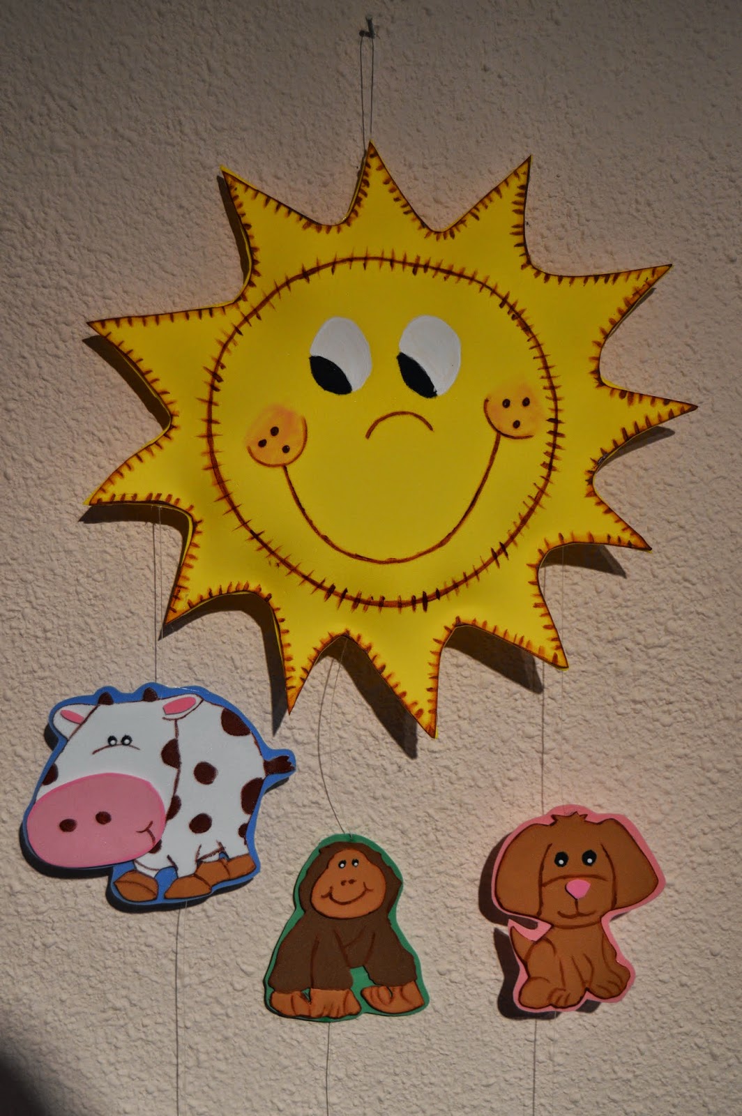 ventilación Sin valor Integrar imagenes de sol en goma eva de primera ...