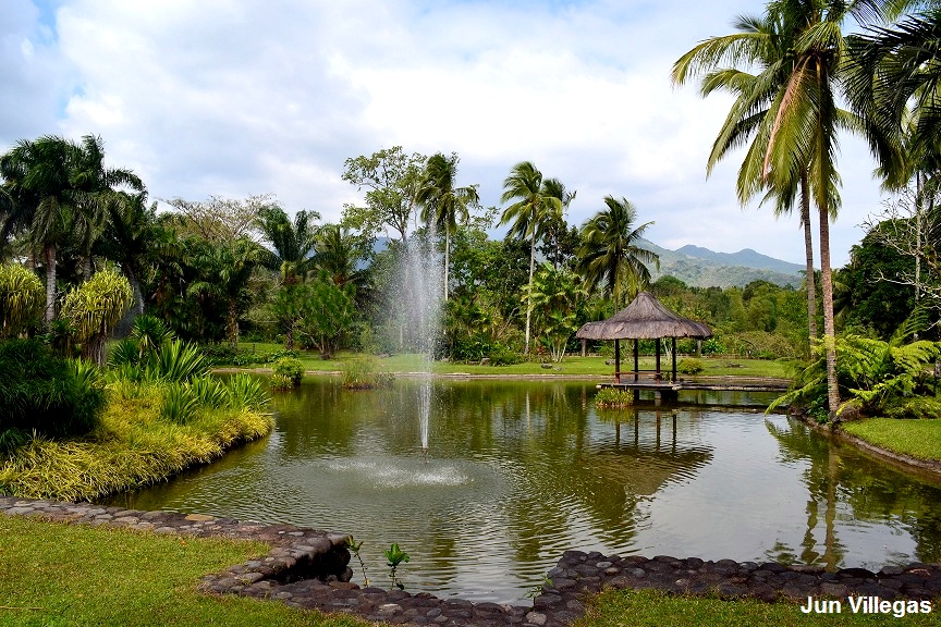 Smart Backpacker: Top 10 Tourist Spots in Batangas