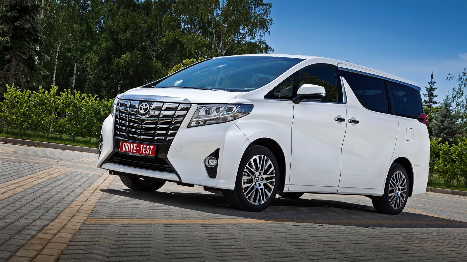 Konsep Penting 24+ Ukuran Mobil Toyota Alphard
