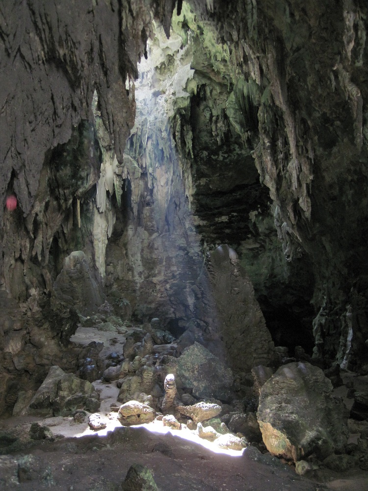 Country Gourmet Traveler: Driving north and visiting Callao Caves