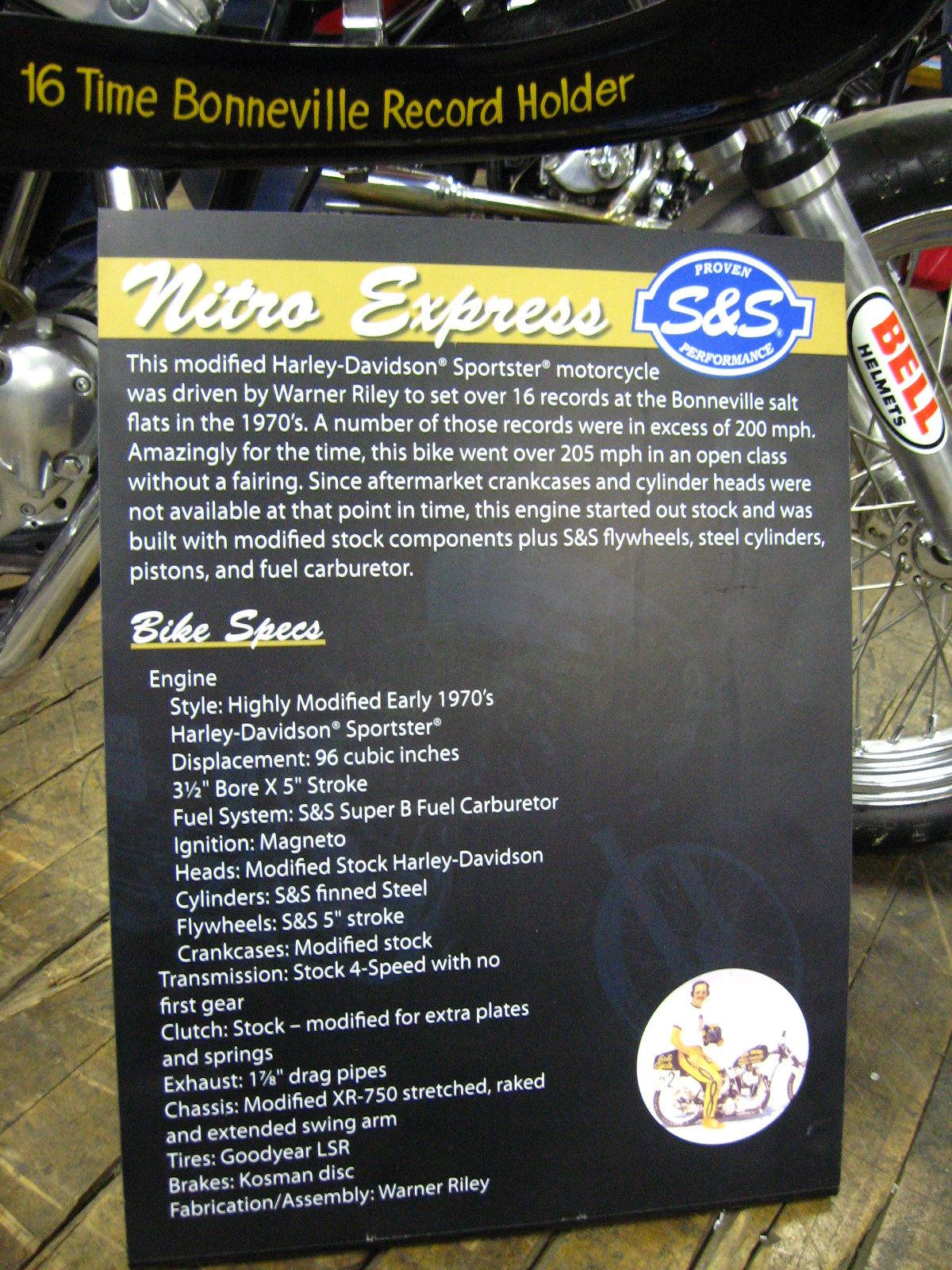 Noot: Warner W. Riley - The Scientist