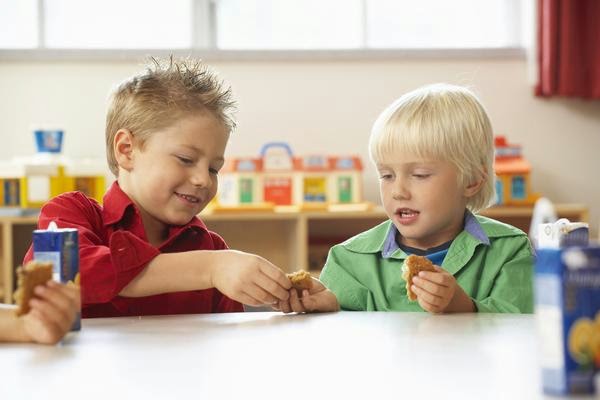 Miss Chatterbox: Classroom Strategies For Bilingual/Multilingual Newcomers: