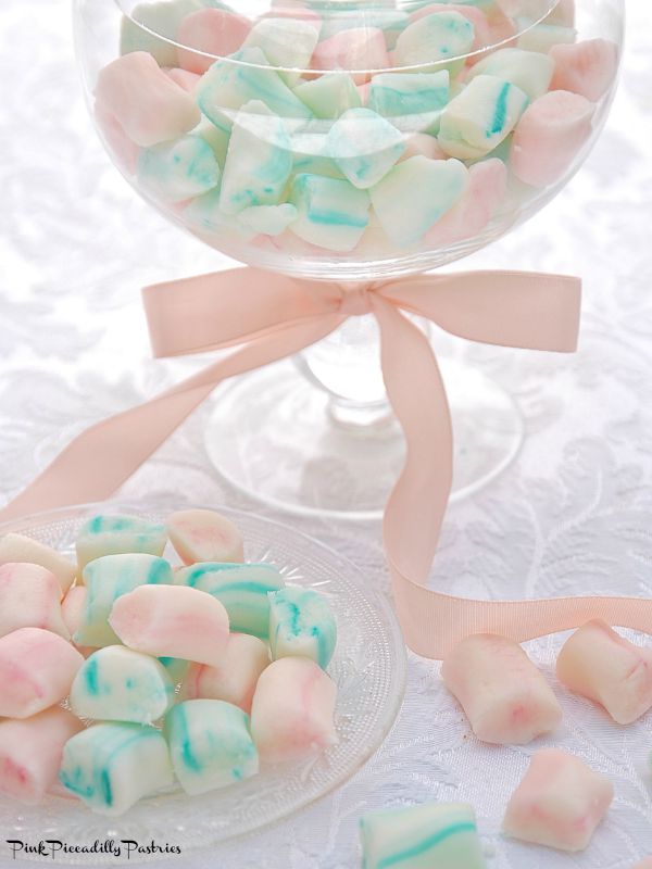 Pink Piccadilly Pastries: Swirly Buttery Melty Mints