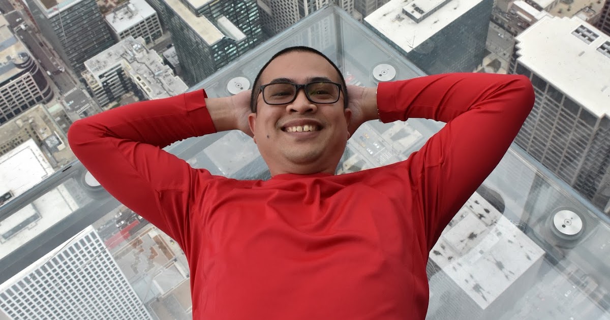 We'll Tell You - A&W Couple's Blog: Skydeck Chicago's LEDGE & TILT ...