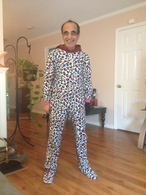 Photos That Prove Men Are Just Giant Kids - NEWSOLOGYS