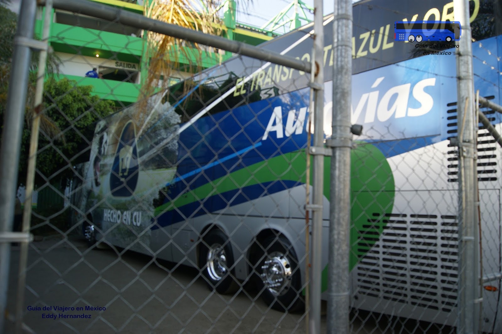 El Hermoso Autobús de los PUMAS