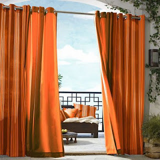 Made of Metal: Outdoor curtains