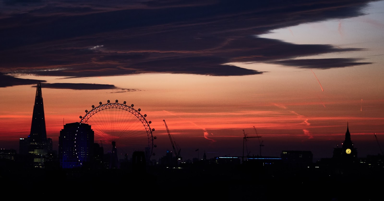 Travel Horizons: London skyline at dawn