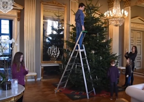 Danish Crown Prince family decorated 2017 Christmas tree