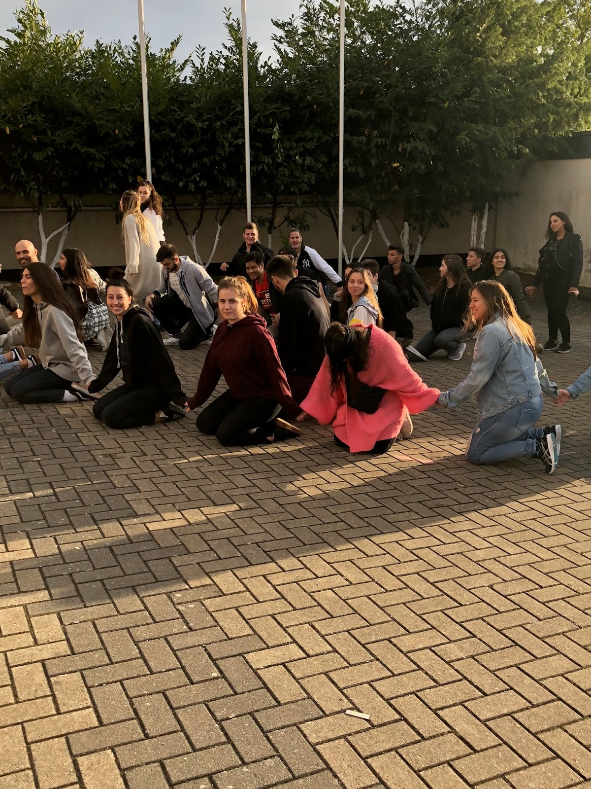 ΕΝΟΡΙΑ "ΤΡΙΩΝ ΙΕΡΑΡΧΩΝ" ΑΝΝΟΒΕΡΟΥ: ΠΑΓΚΟΣΜΙΑ ΗΜΕΡΑ ΕΙΡΗΝΗΣ ΜΕ ΤΟ ...