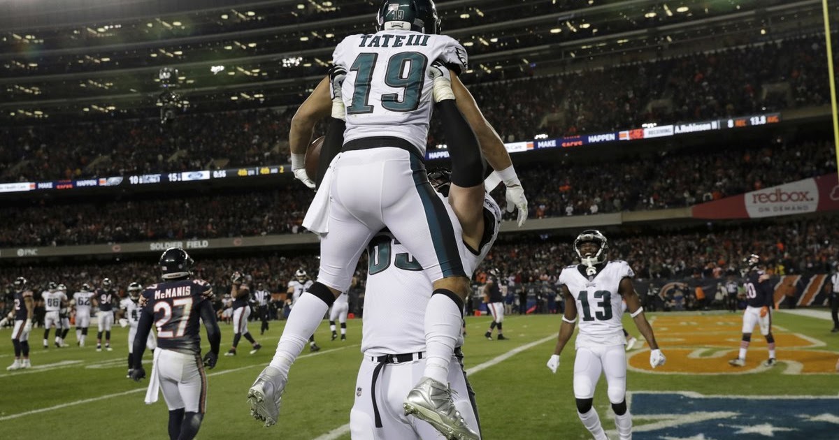 Foles continúa su leyenda en la emocionante victoria de los Eagles en ...