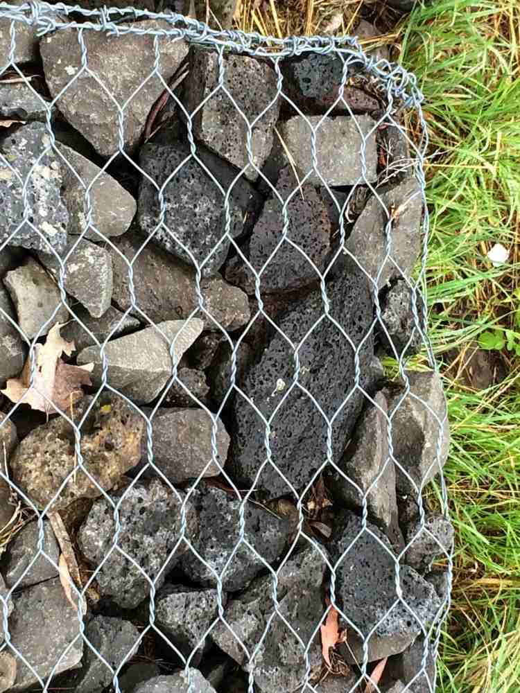 Create a massive elevated and round Gabion garden - 20 creative ideas ...