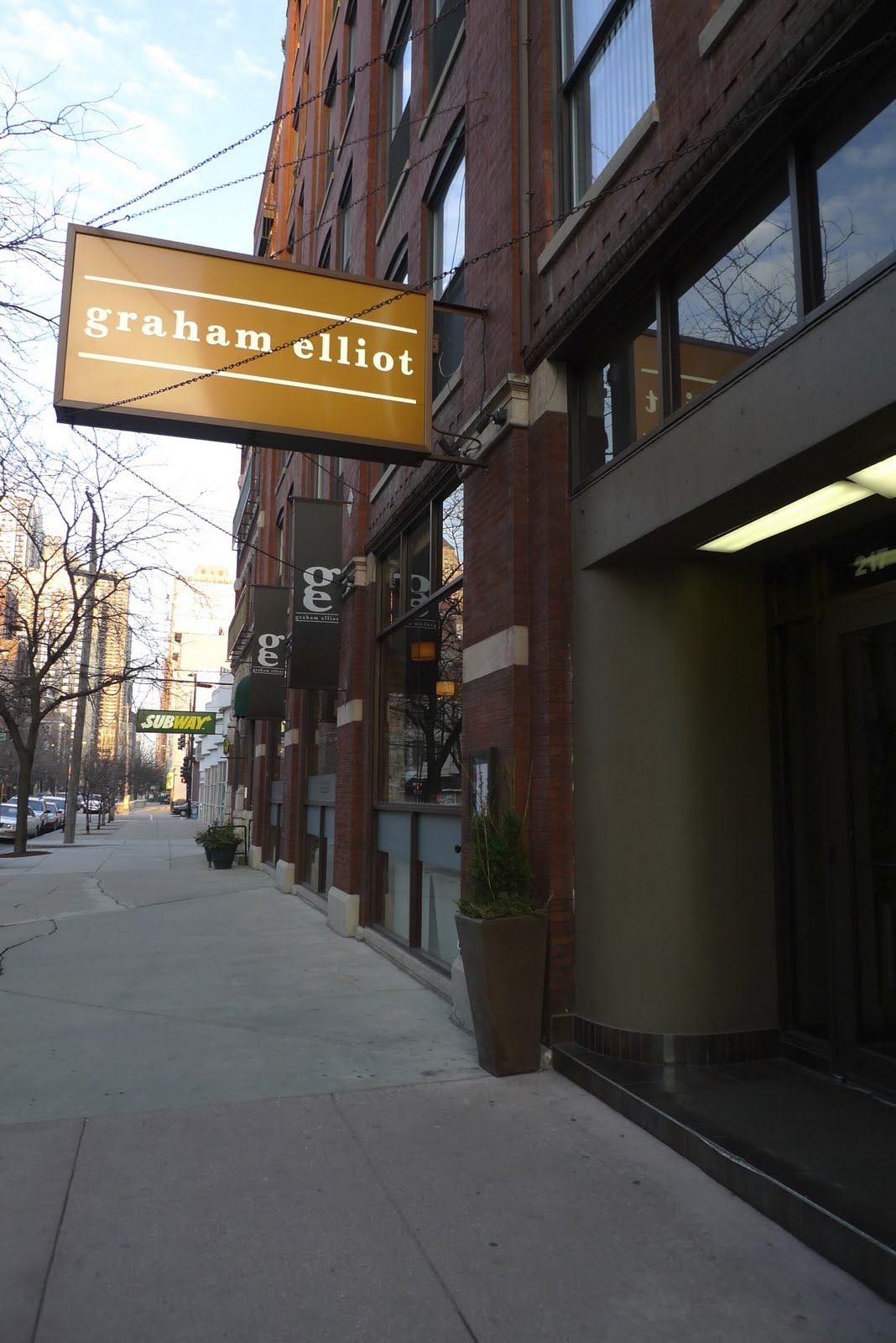 What's Cooking at Soomeenshee's: Graham Elliott - Chicago, IL