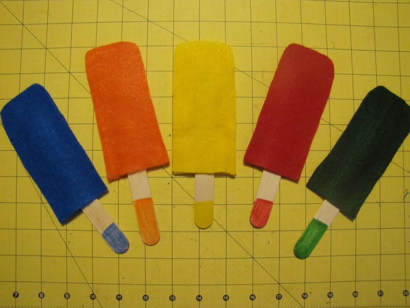 Planet of the Apels: Busy Bag Swap: Day 11 (Popsicle Matching)