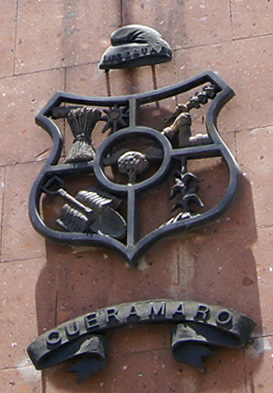 Horatio: consagrado a las horas: ALGO SOBRE CUERÁMARO: El escudo ...