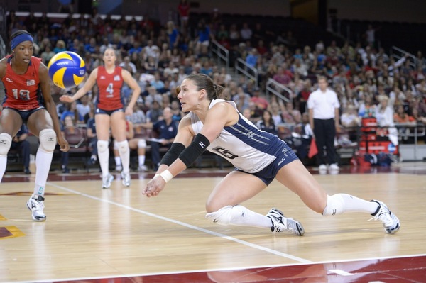 Volleyball:วอลเลย์บอลที่รัก: Nicole Davis:American volleyball player ...