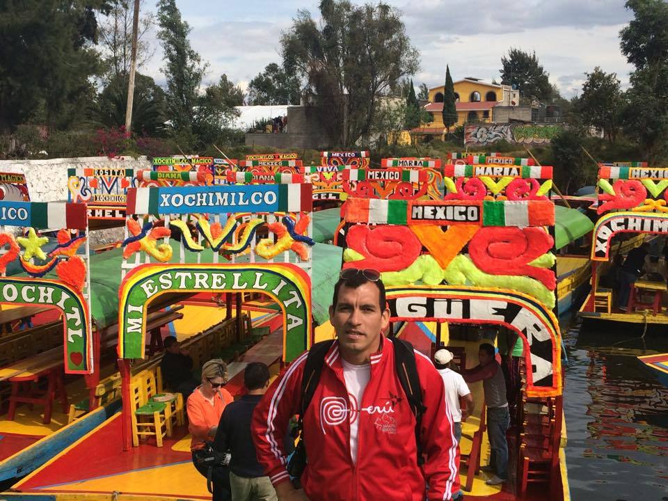 PERUANOS EN EL MUNDO: VIAJE A MEXICO - Pazos TV