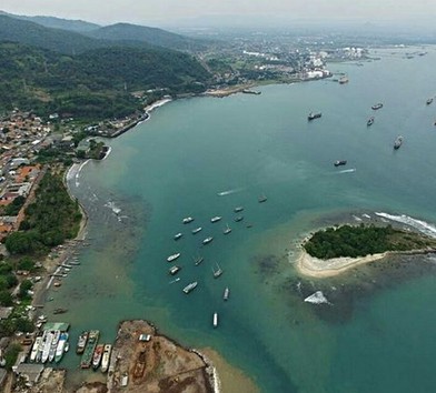 Menjelajahi Keindahan Tersembunyi: Pesona Pulau Merak Besar & Pulau ...