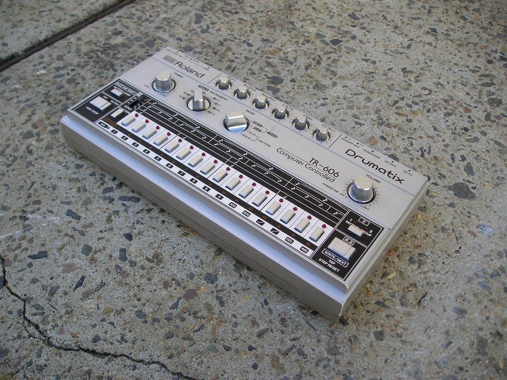 MATRIXSYNTH: Roland TR-606 Drumatix Analog Drum Machine