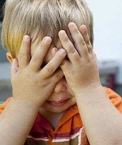 Desarrollo y Psicología Infantil: La timidez infantil. Causas y consejos