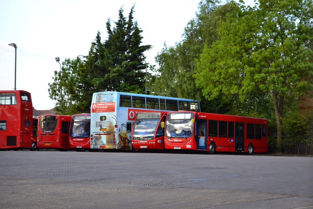 The Circle of London : Stagecoach London Barking Garage [BK]