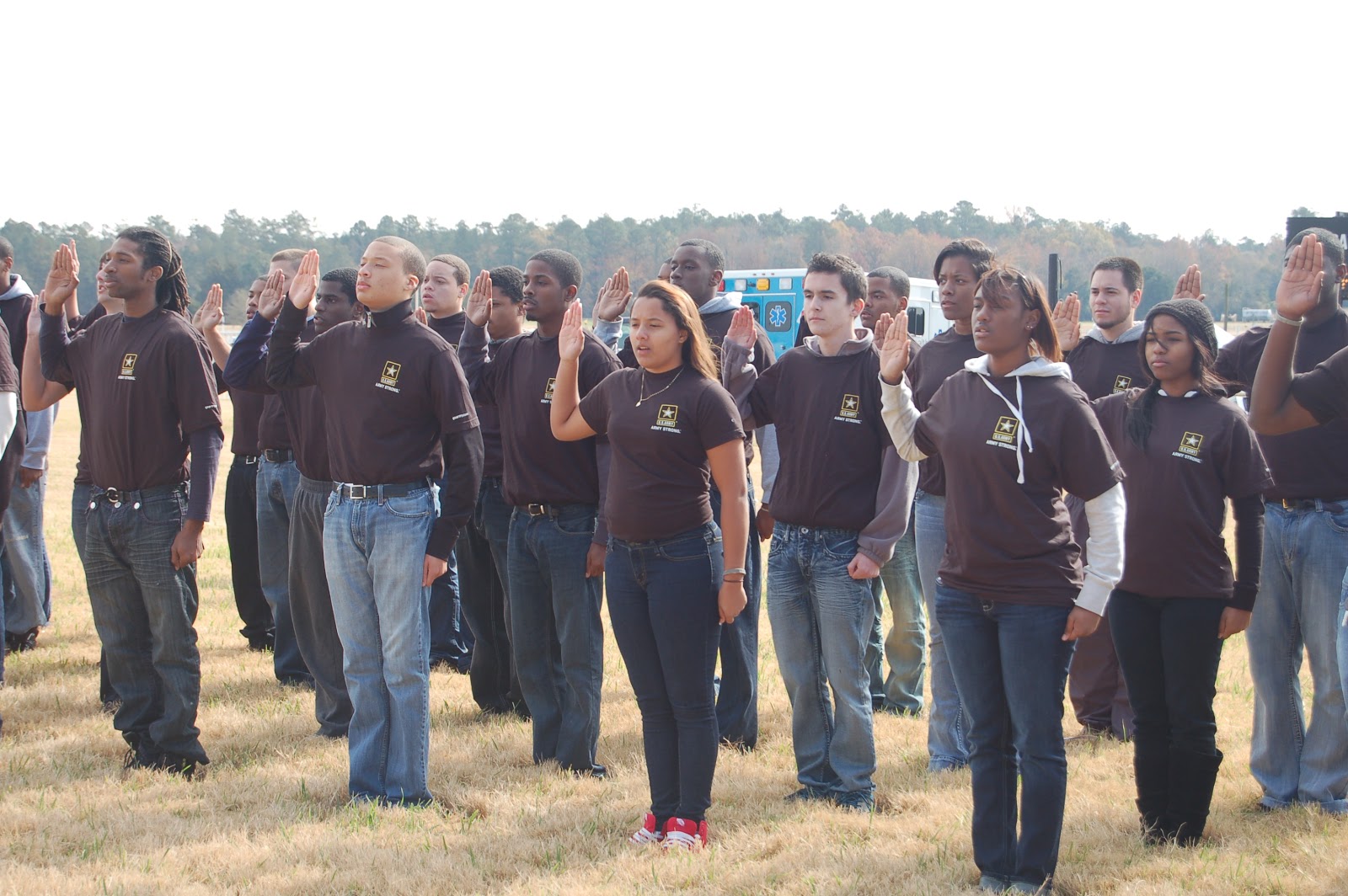 Columbia Recruiting Battalion: New Army Recruits Swear-in at Colonial ...