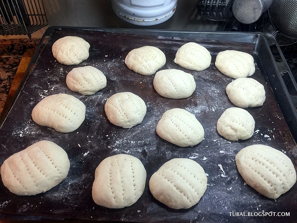 TUBAL: PAN AMASADO CHILENO