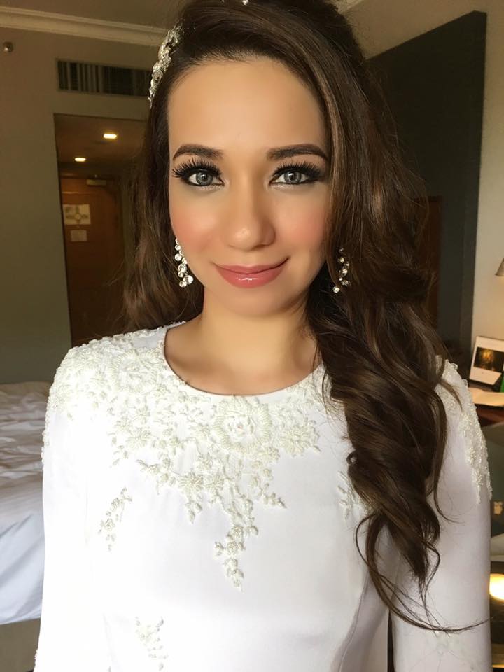 CINDY HOR - MALAYSIA MAKEUP ARTIST AND HAIRSTYLIST