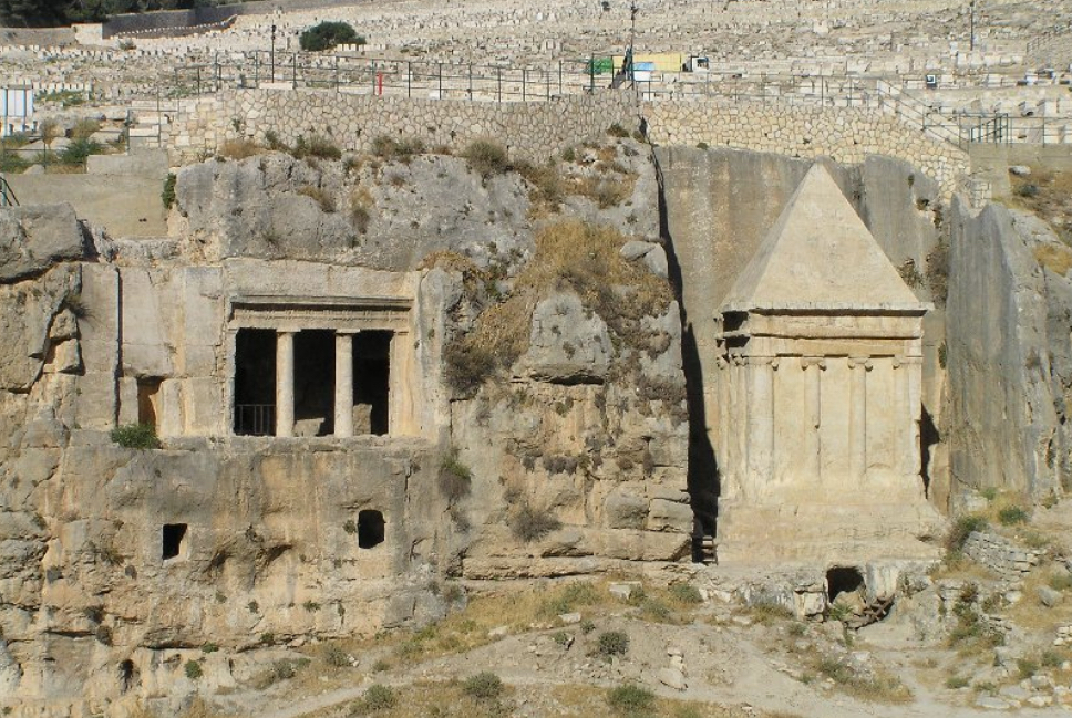 NephiCode: Burial Mounds – A Non-Jewish Idea – Part IV