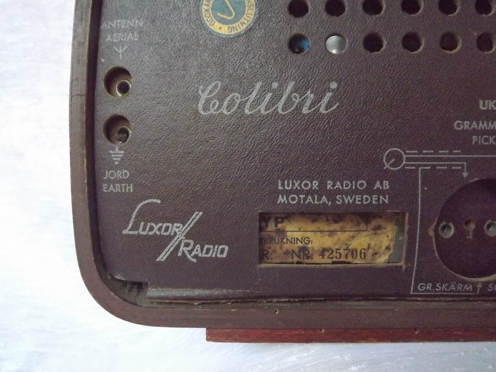 Os rádios do Claudino: Rádio Luxor Radio modelo Colibri