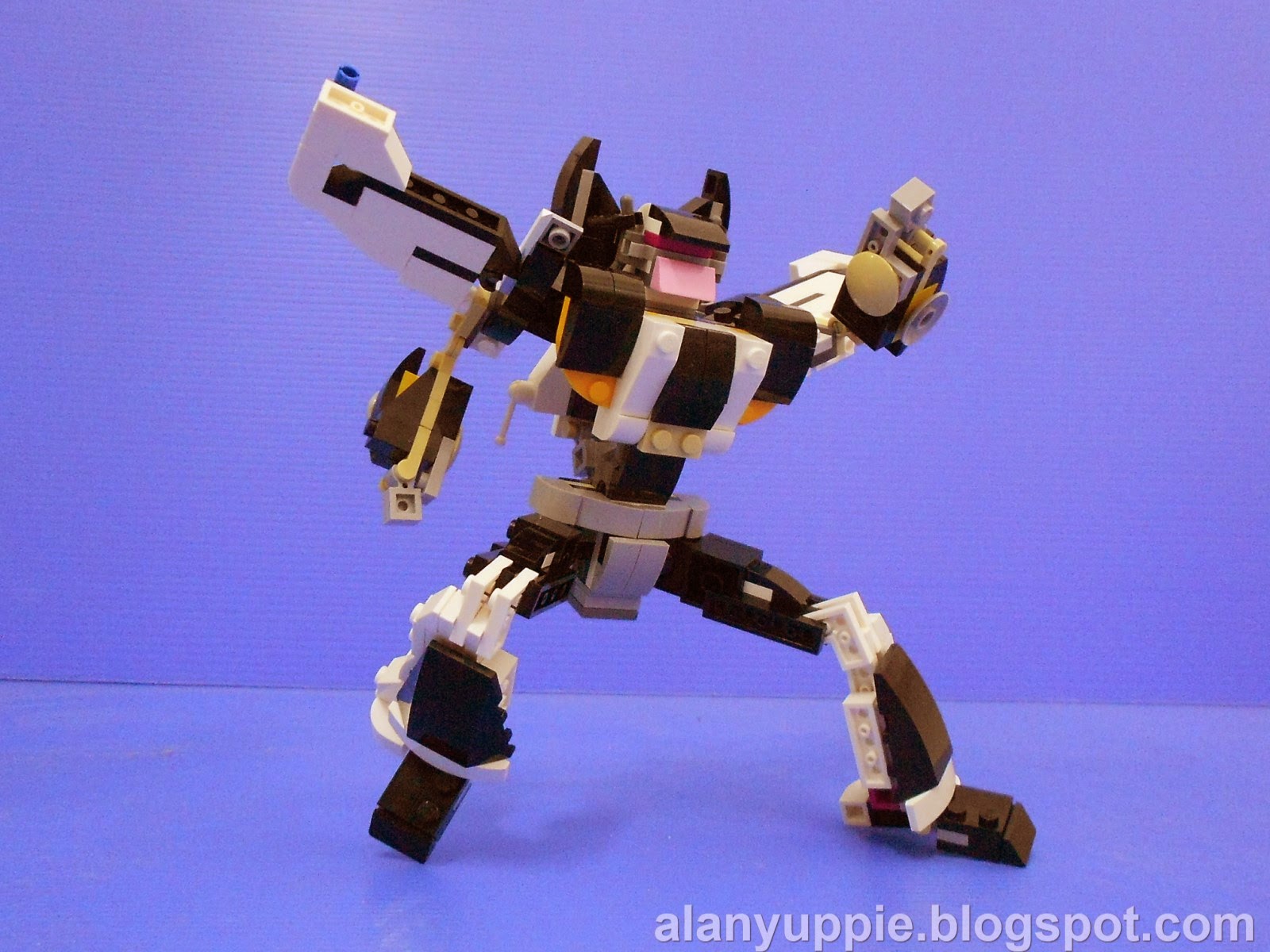 Alanyuppie's LEGO Transformers: Shadow Wing: LEGO 31021 Furry Creatures ...