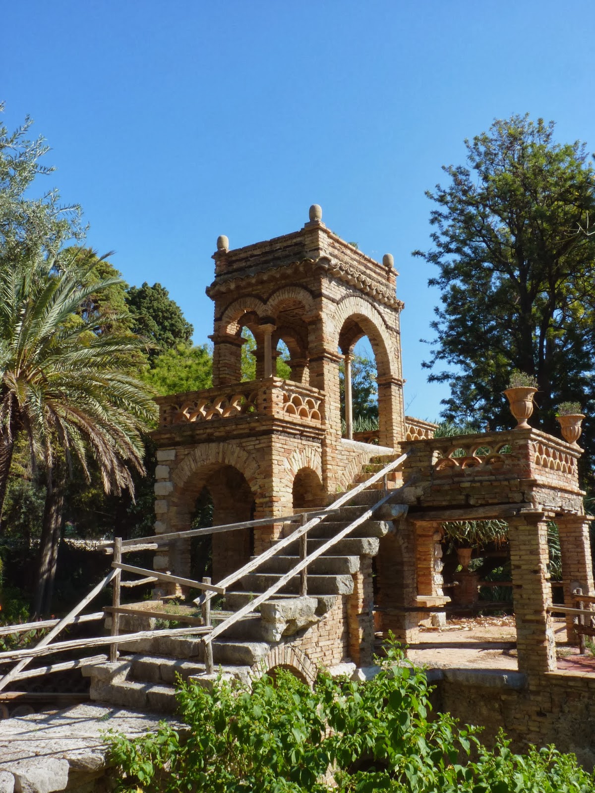 LaFragola: Taormina, Sicília
