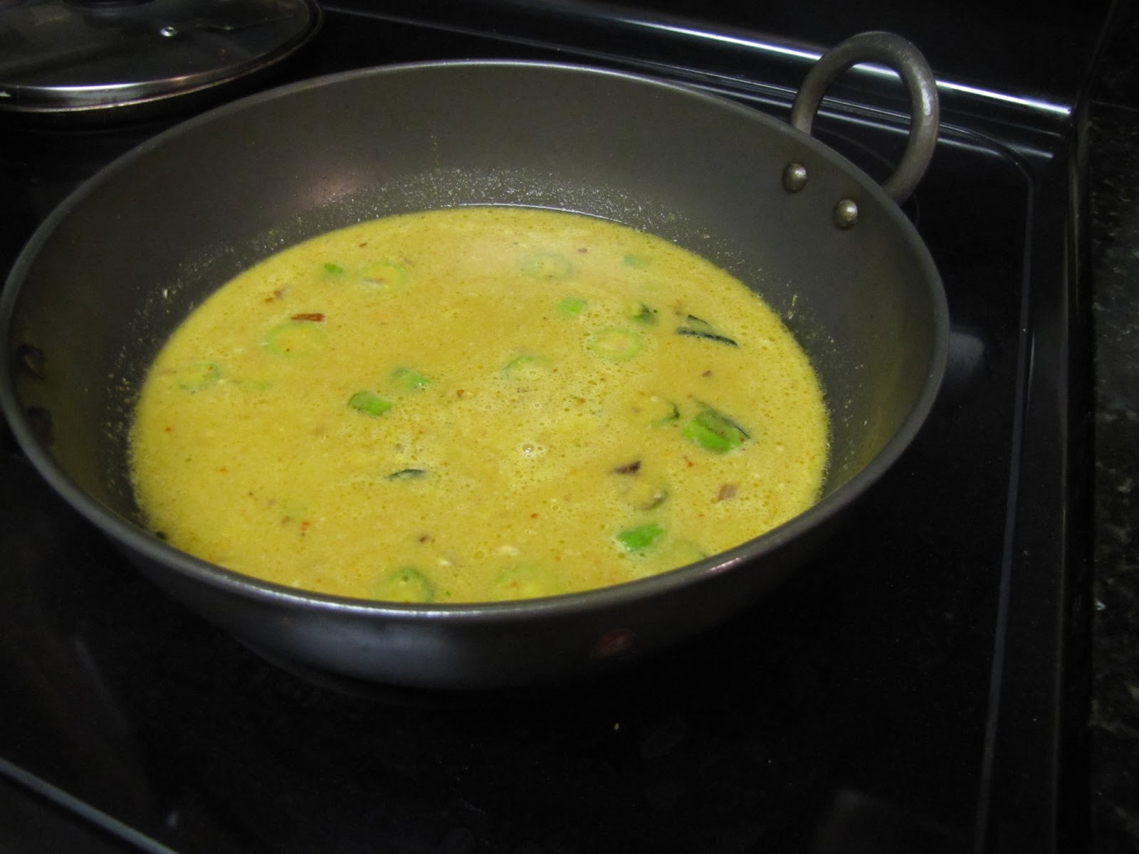Vendakkai Puli Kuzhambu | Okra in Tamarind Gravy |Nithya's Nalabagam