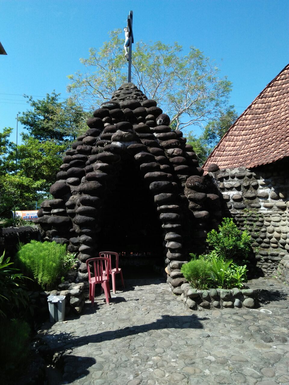 Goa Maria Lourdes Pohsarang