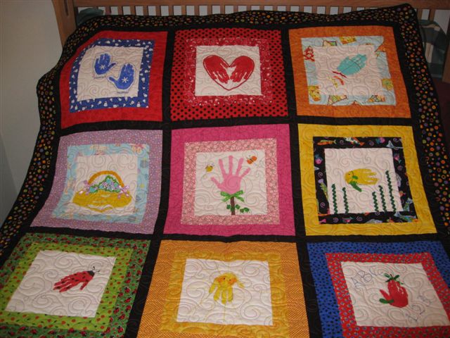 Christy Robbins: Seasonal Handprint Quilt