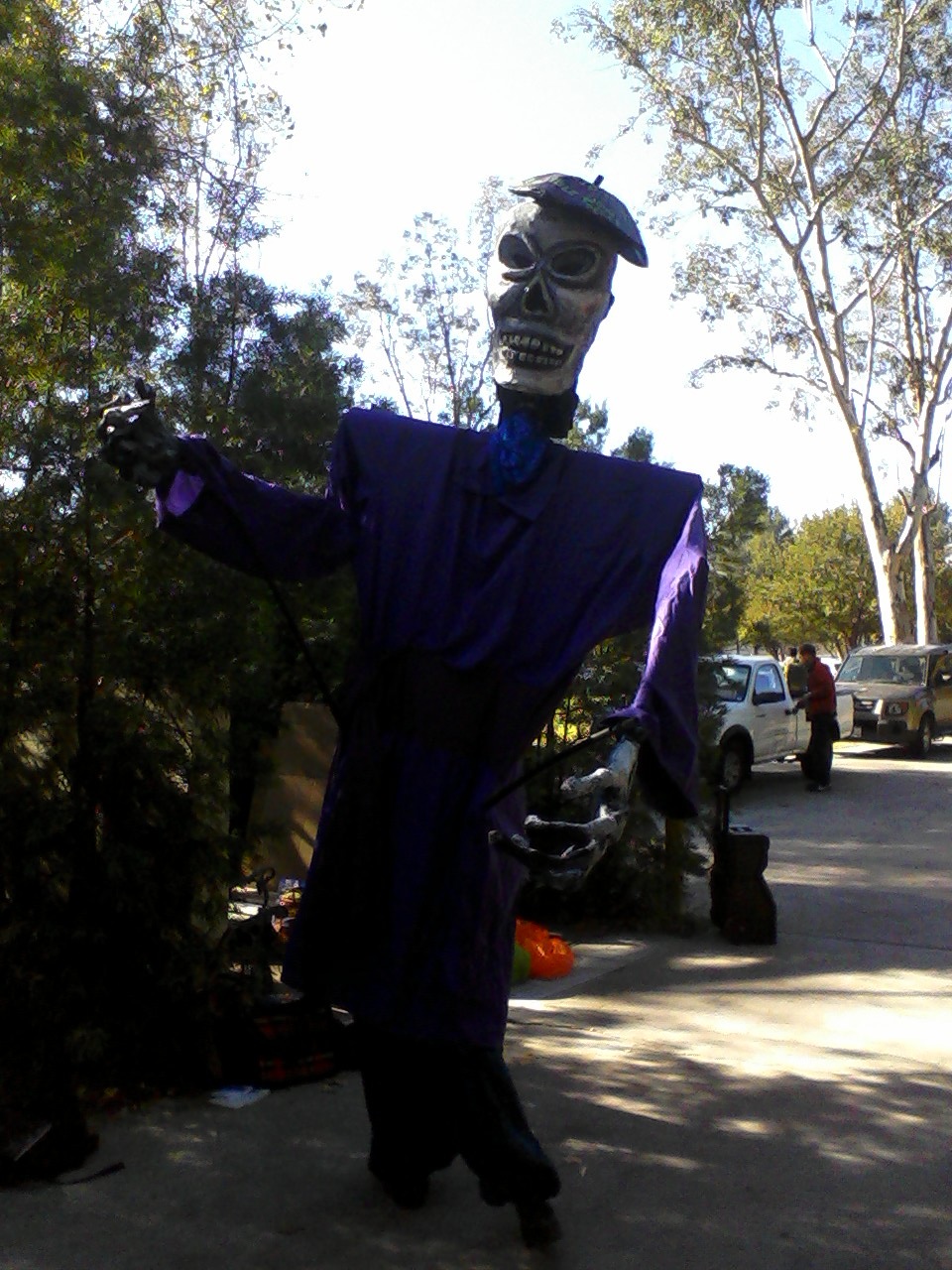 LeahNOlbrich: Large-Scale Puppet Workshop