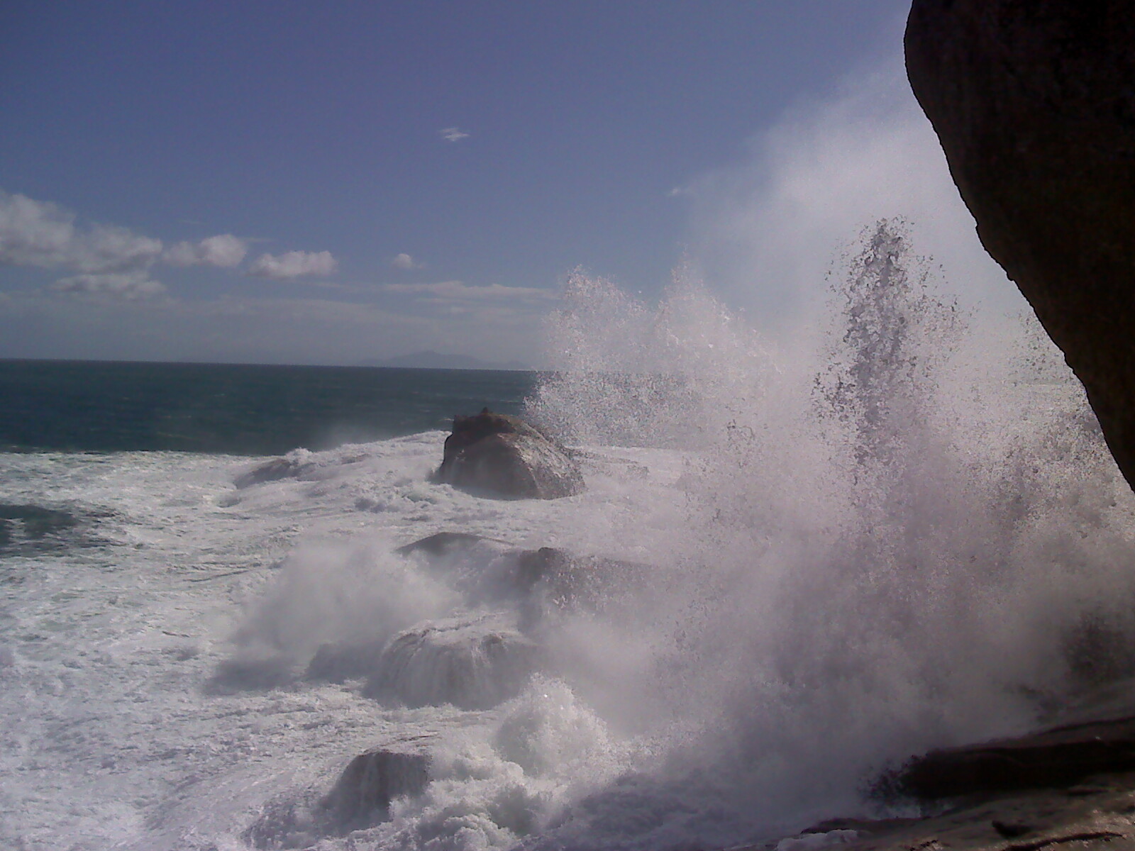 RMM Trilhas: Praias Selvagens e a Restinga de Marambaia