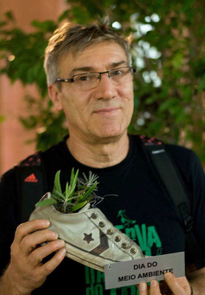 Nina Garimpa: Edgar Mai: biólogo do Jardim Lutzemberger e Sapato Florido