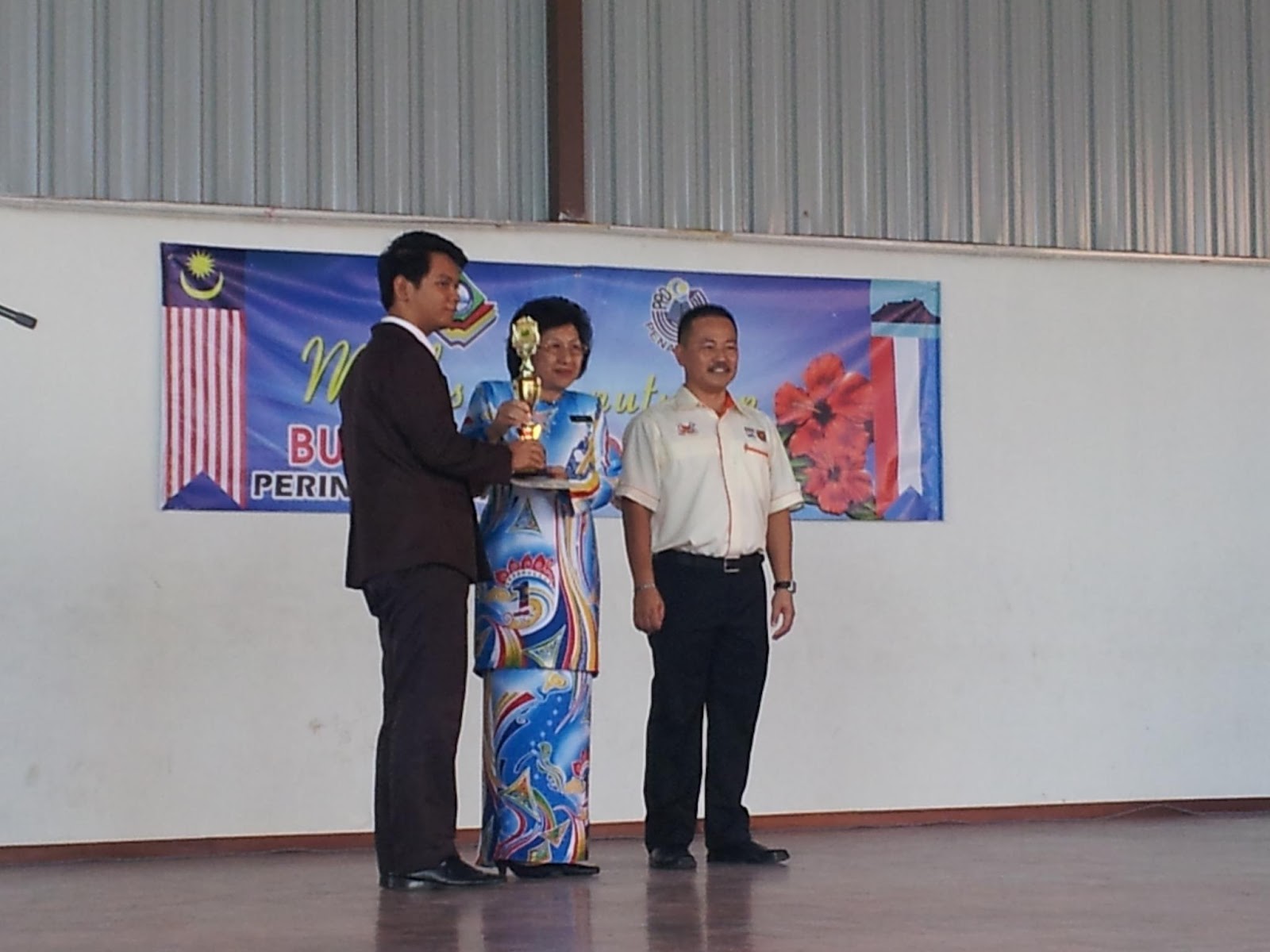 LAMAN WEB RASMI SMK BAHANG PENAMPANG SABAH: Penutupan Bulan Penghayatan ...