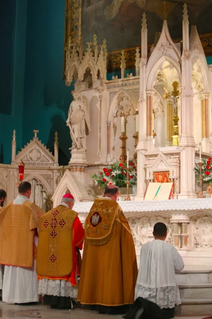CATHOLICVS: Pontifical en el Rito Romano antiguo en honor del Beato ...