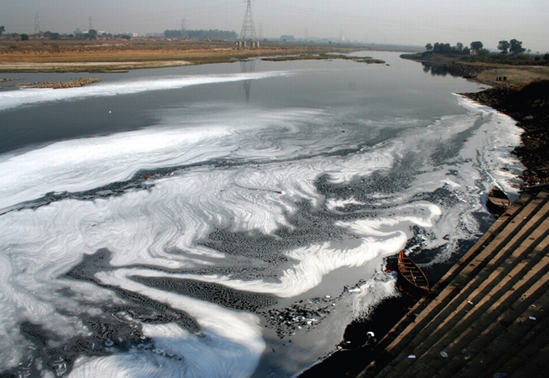 OLTRE IL MURO: ARTE e FOTOGRAFIA: UGLY REALITY OF YAMUNA – INDIA’S MOST ...