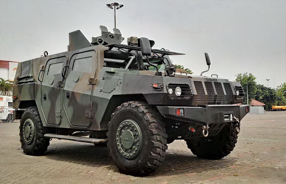 Mengenal Rantis Komodo 4x4 Gen-1 APC Monokok dan Gen-2 APC Sasis Sherpa ...