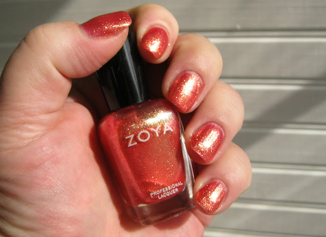 Lacquer Slacker Liz: A Bevy of Zoya Swatches (picture heavy)