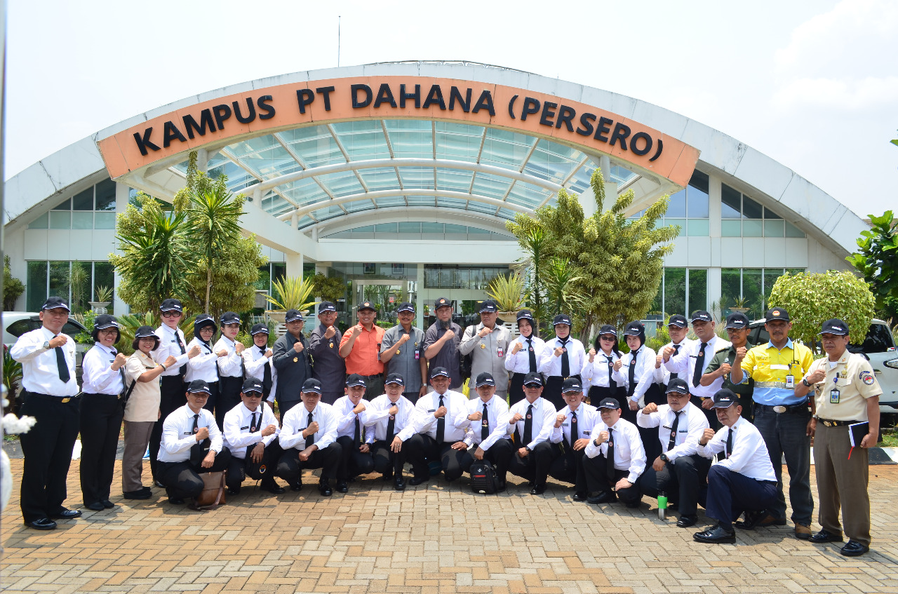 Pusdiklat Kemhan Kenalkan DAHANA Pada Para Analis Kemenhan | Sisi Lain ...