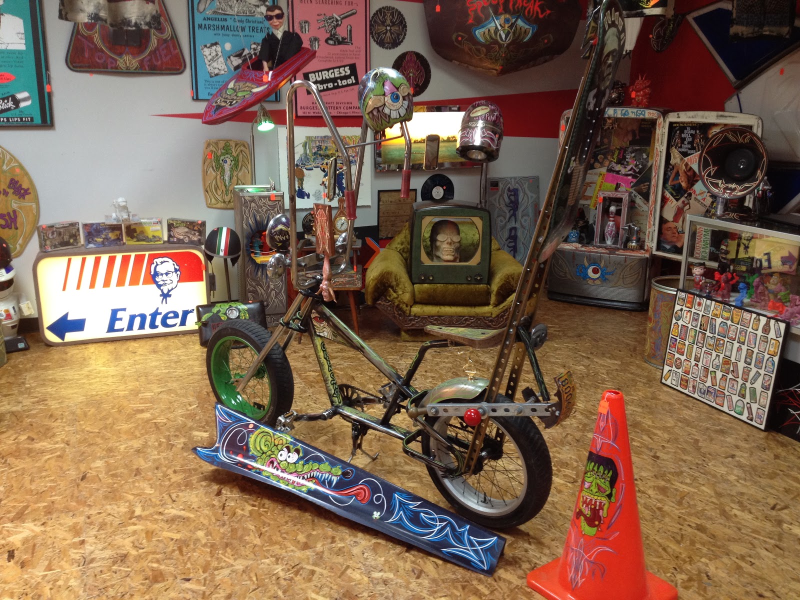 Always Be An Emerging Artist: Chris Machin and The Art of Kustom Kulture