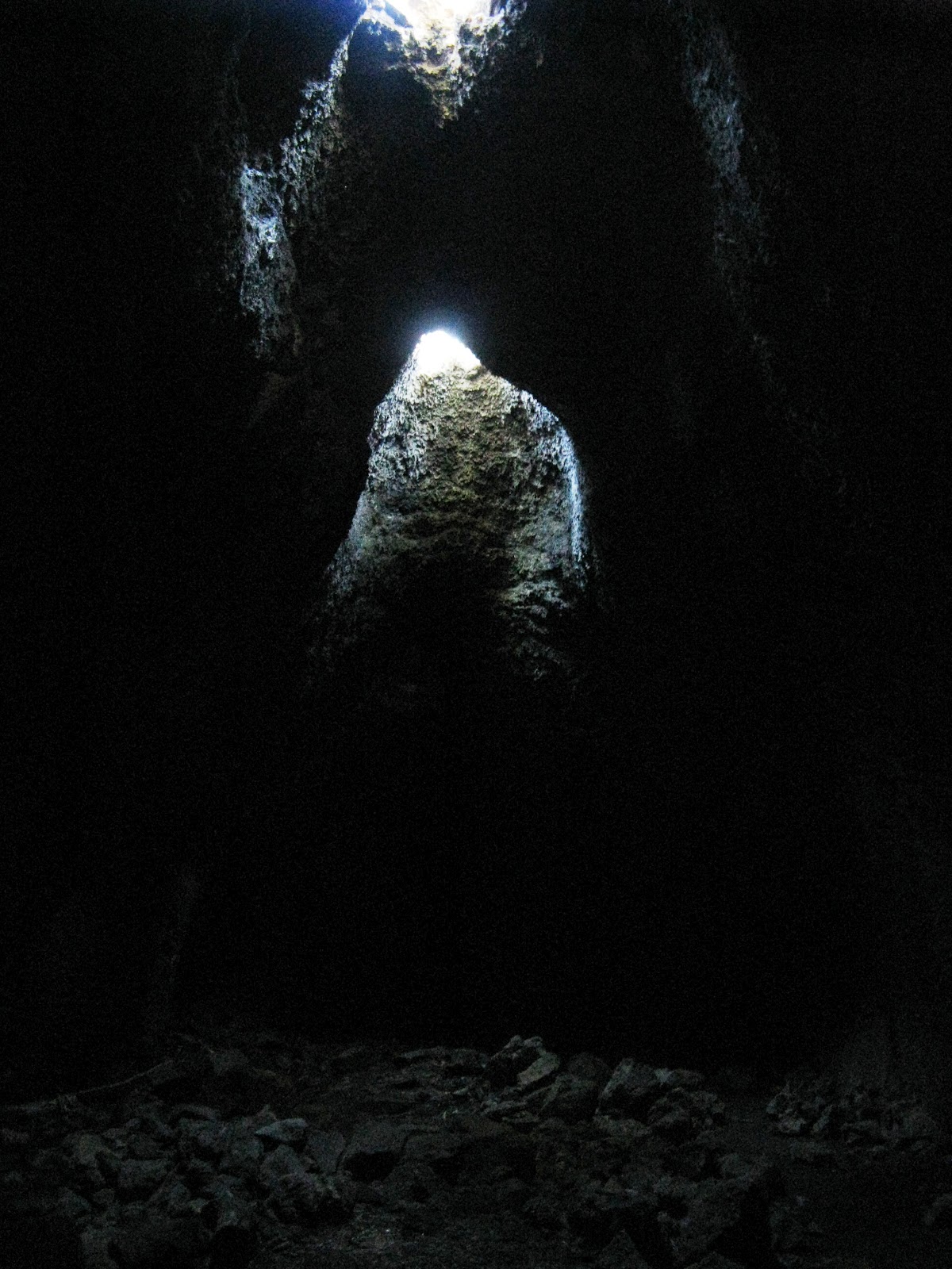 into the wild oregon: Skylight Cave, McKenzie Pass, Proxy Falls