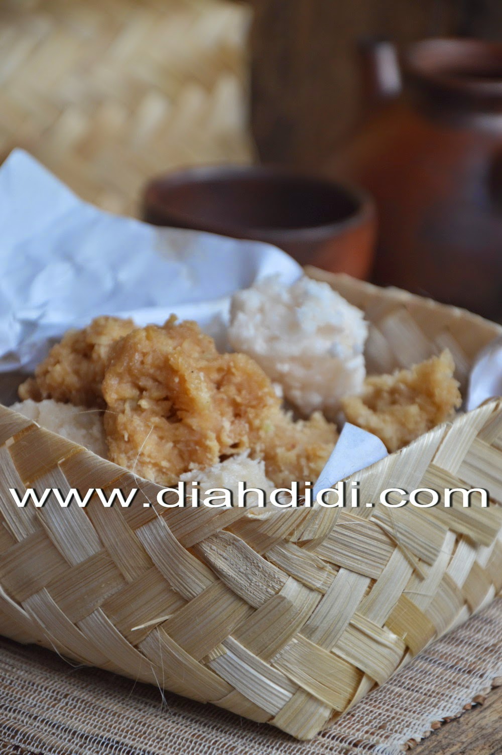 Diah Didi's Kitchen: Geplak Bantul Yogya..Dkk...^^